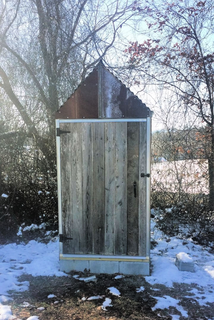 20 Free DIY Smokehouse Plans (How to Build a Smokehouse) - DIY Cozy Home