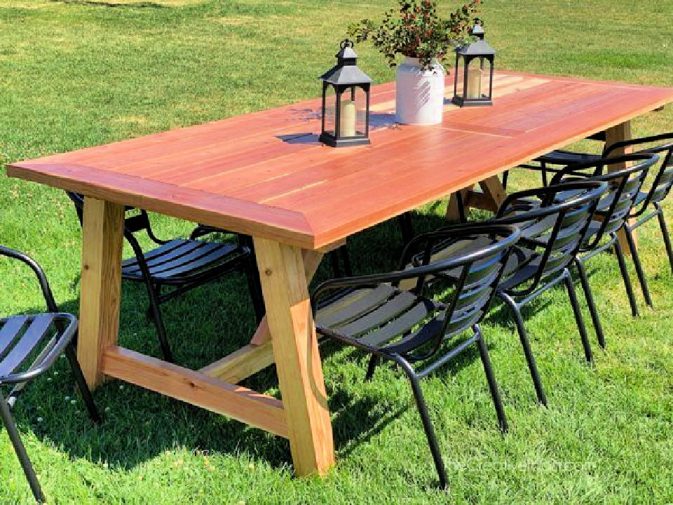25 Free DIY Outdoor Table Plans (Build You Own Patio Table) - DIY Cozy Home