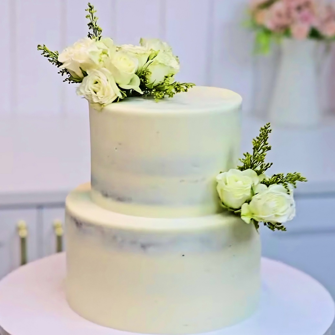 How to Make a Semi Naked Wedding Cake with Flowers - DIY Cozy Home